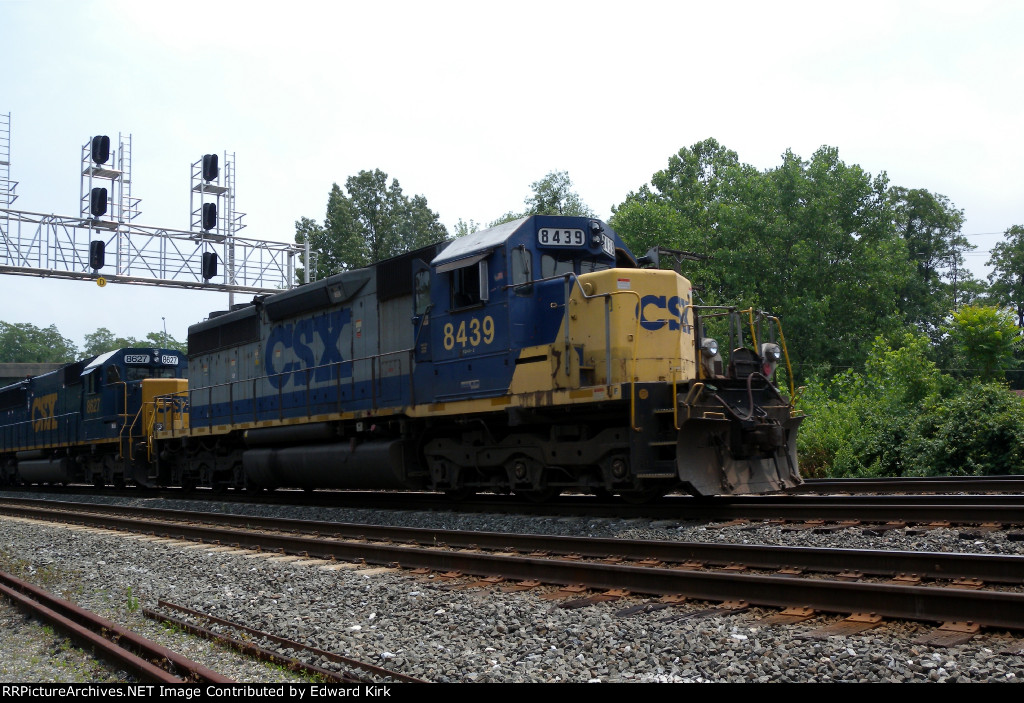 SD40-2 Switching